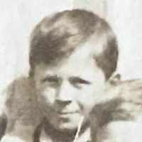 Walter August Schulz Sr. (1902–1987) • FamilySearch