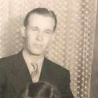 Lester Arnold Gustafson (1913–1997)