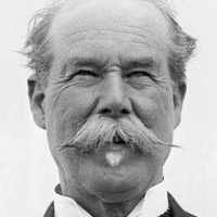 Sir Thomas Johnstone Lipton (1850–1931)