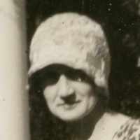 Clara Hoff (1898–1992) • FamilySearch