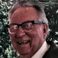 William Ollie Giles (1911–1996)