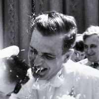 Robert George Reitz (1923–1989) • FamilySearch