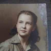 Lillian Estelle Perry (1900–1989)