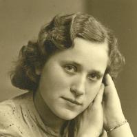 Elfriede Helene Schmidt (1922–1976) • FamilySearch