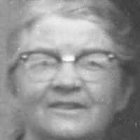 Maria Neufeld (1902–1980) • FamilySearch