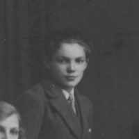 William John Thompson (1915–2008) • FamilySearch