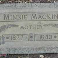 Minnie Sanders (1877–1940)