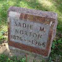 Sarah Maria 'Sadie' Robbins (1876–1966)