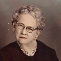 Emma Edith Lough (1885–1978)