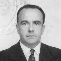 Carlos María José Moyano Llerena (1914–2005) • FamilySearch