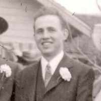 Harry August Vogt (1919–1996)