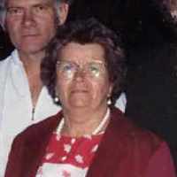 Eileen Muriel McLaughlin (1920–2002)