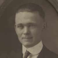 Kenneth Russell Shrader (1894–1965)