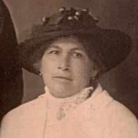 Ihapera Irihapiti Tiha Isabella Elizabeth Dihars (1860–1940)