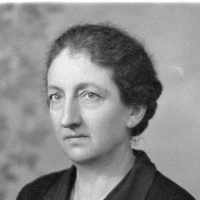 Yvonne Victorine Jonette (1900–1980) • FamilySearch