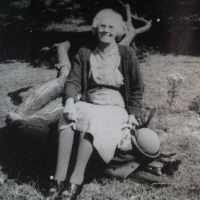 Edith Dixon (1888–1958) • FamilySearch